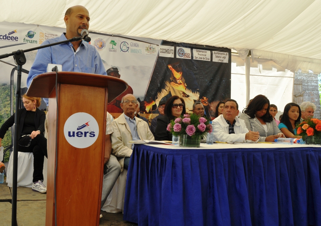 El Higuito ilumina el futuro al inaugurar una micro hidroeléctrica ...